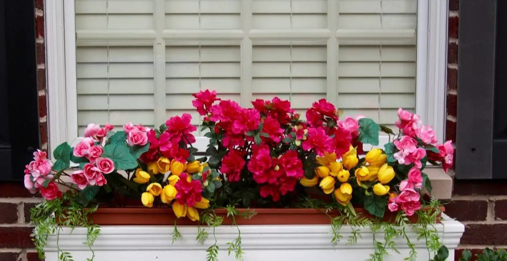 How To Hang Window Boxes on Home Exteriors