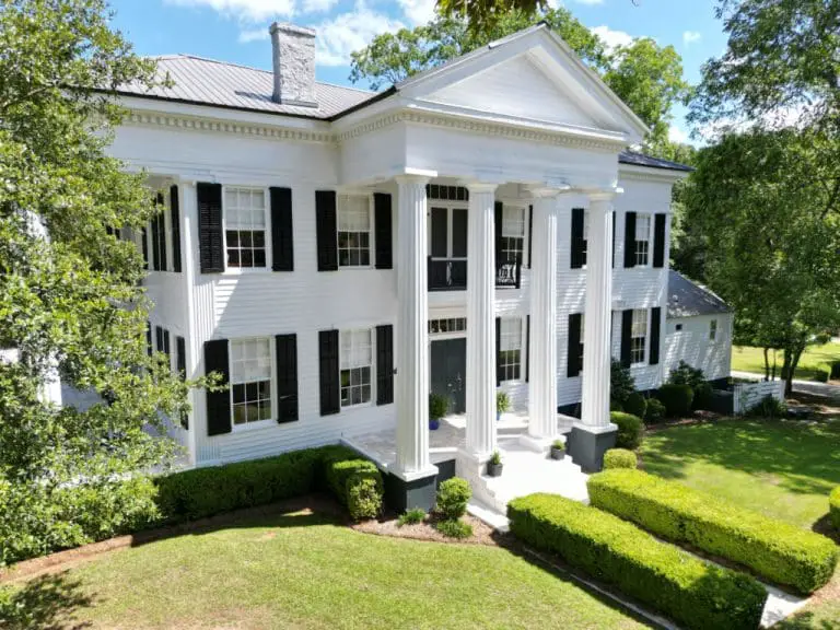 15 Greek Style Homes Interior And Exterior