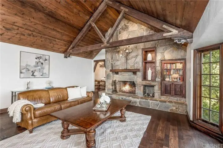 Melanie Martinez's House: A Rustic Designed Home In Bell Canyon