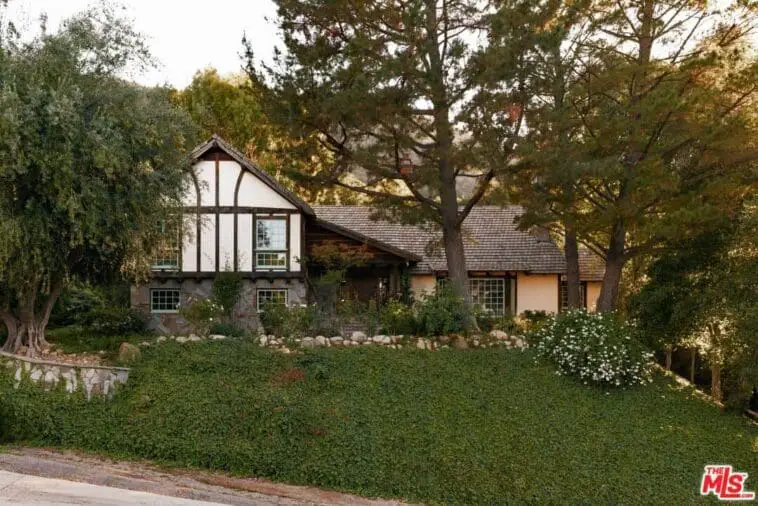 Melanie Martinez's Rumored Estate and Former Bell Canyon House