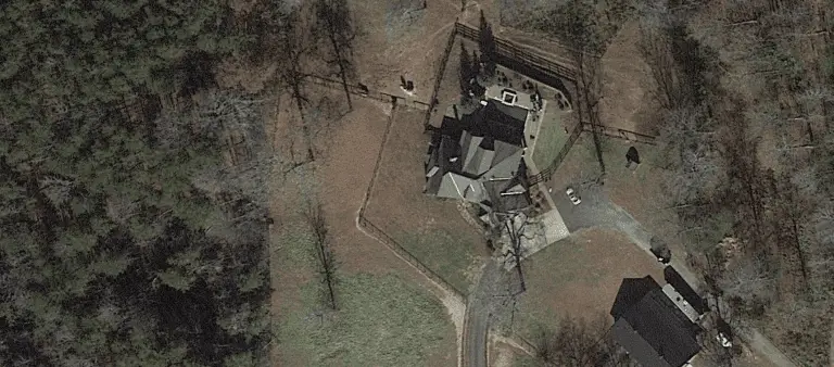 Chase Elliott: Where Does This Former NASCAR Driver Live Now?