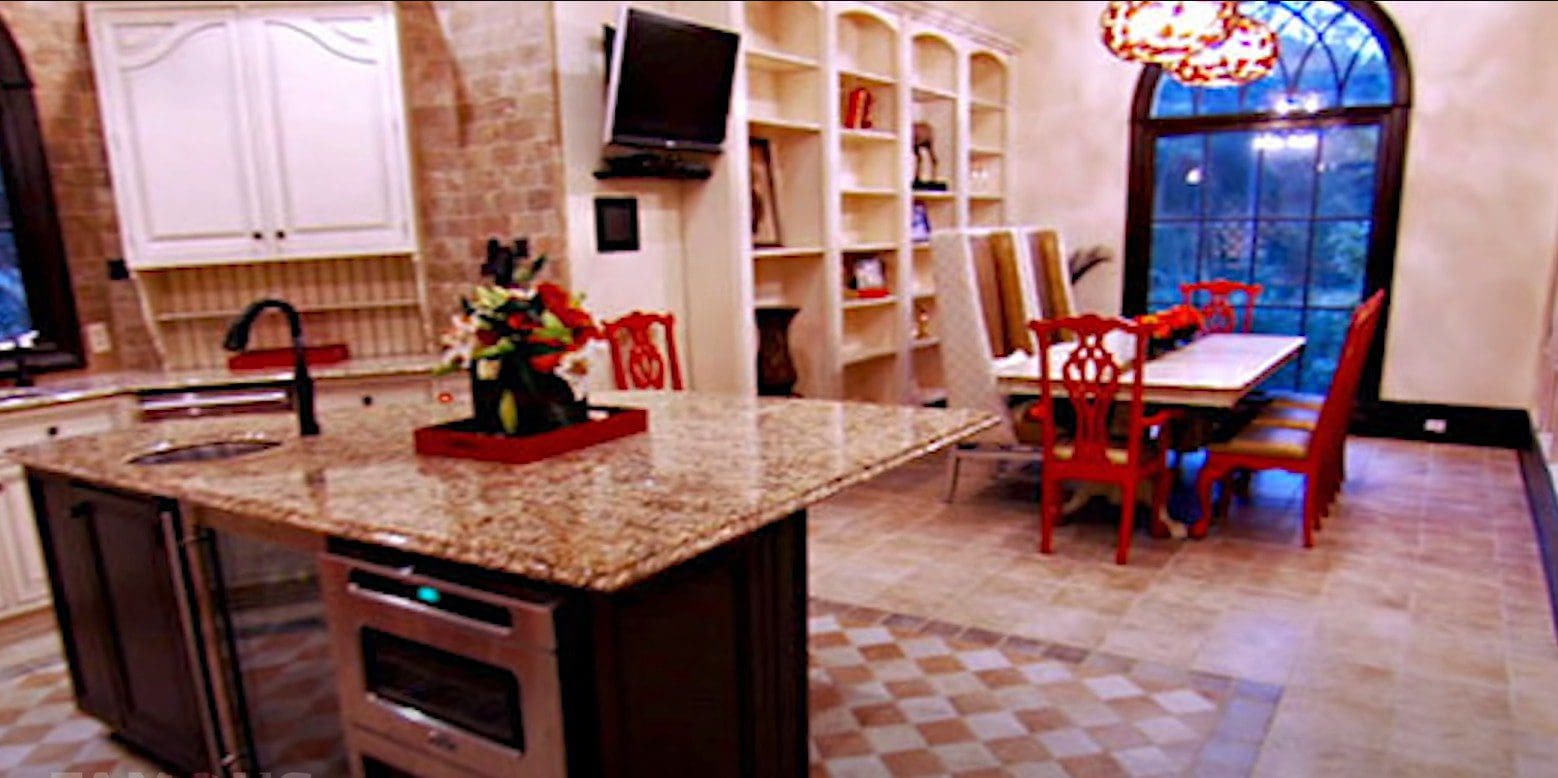 Kandi Burruss' $1.7 Million Atlanta Mansion