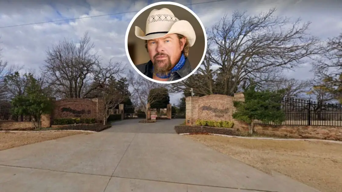 A Look Into Toby Keith’s House – An Oklahoma Mansion