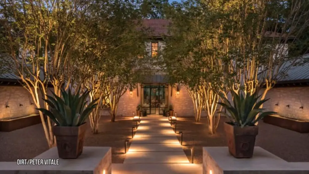 Exploring Joe Rogan's Incredible House in Austin, Texas