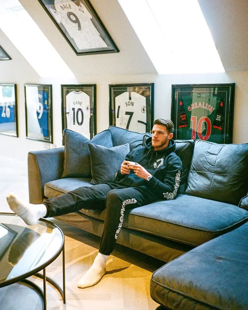 Exploring Declan Rice's House in Kingston-upon-Thames