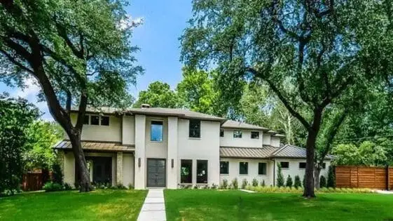 Exclusive Tour of Bryson DeChambeau's Dallas House