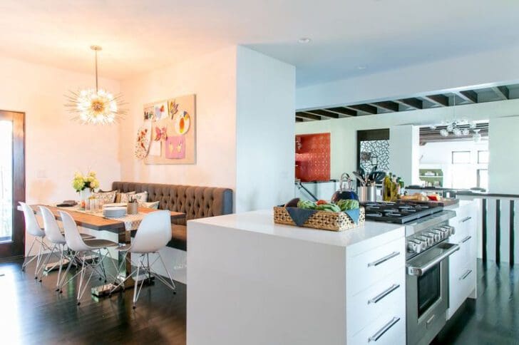 Christina Applegate's House: A Peek into Her Los Angeles Home