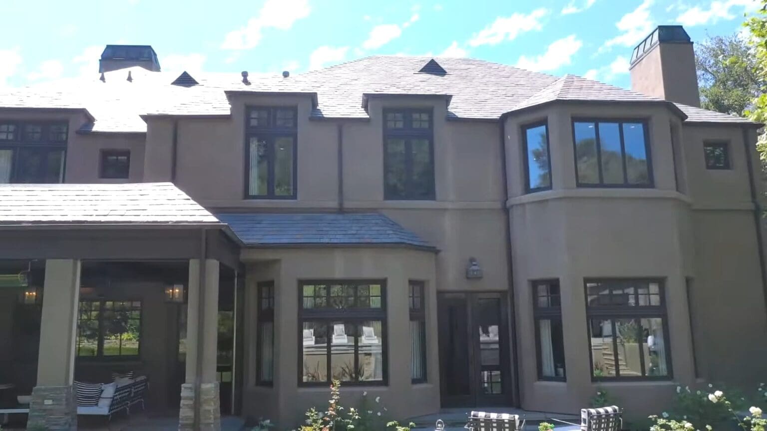 Ethan Klein(H3H3)'s $9 Million House: A Glimpse into His Living