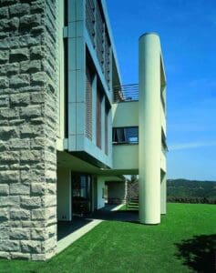 See Where Tom Hanks Live - A House in Pacific Palisades