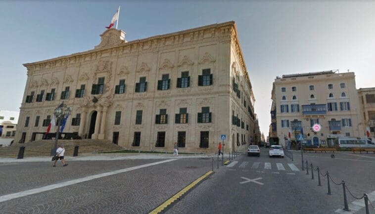 The Intricate Tapestry of Maltese Architecture: A Historical and ...