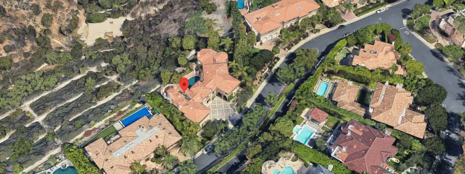 The Wheel of Fortune Star - Vanna White’s House in Beverly Hills