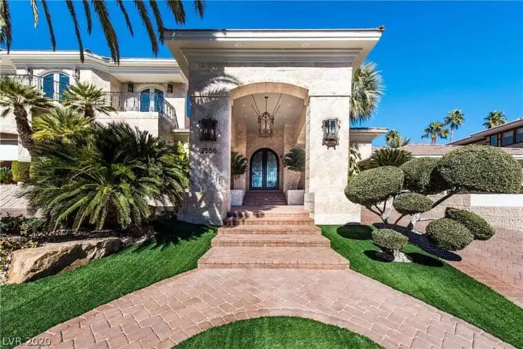Pawn Stars’ Rick Harrison’s Las Vegas House and Off-Grid Ranch