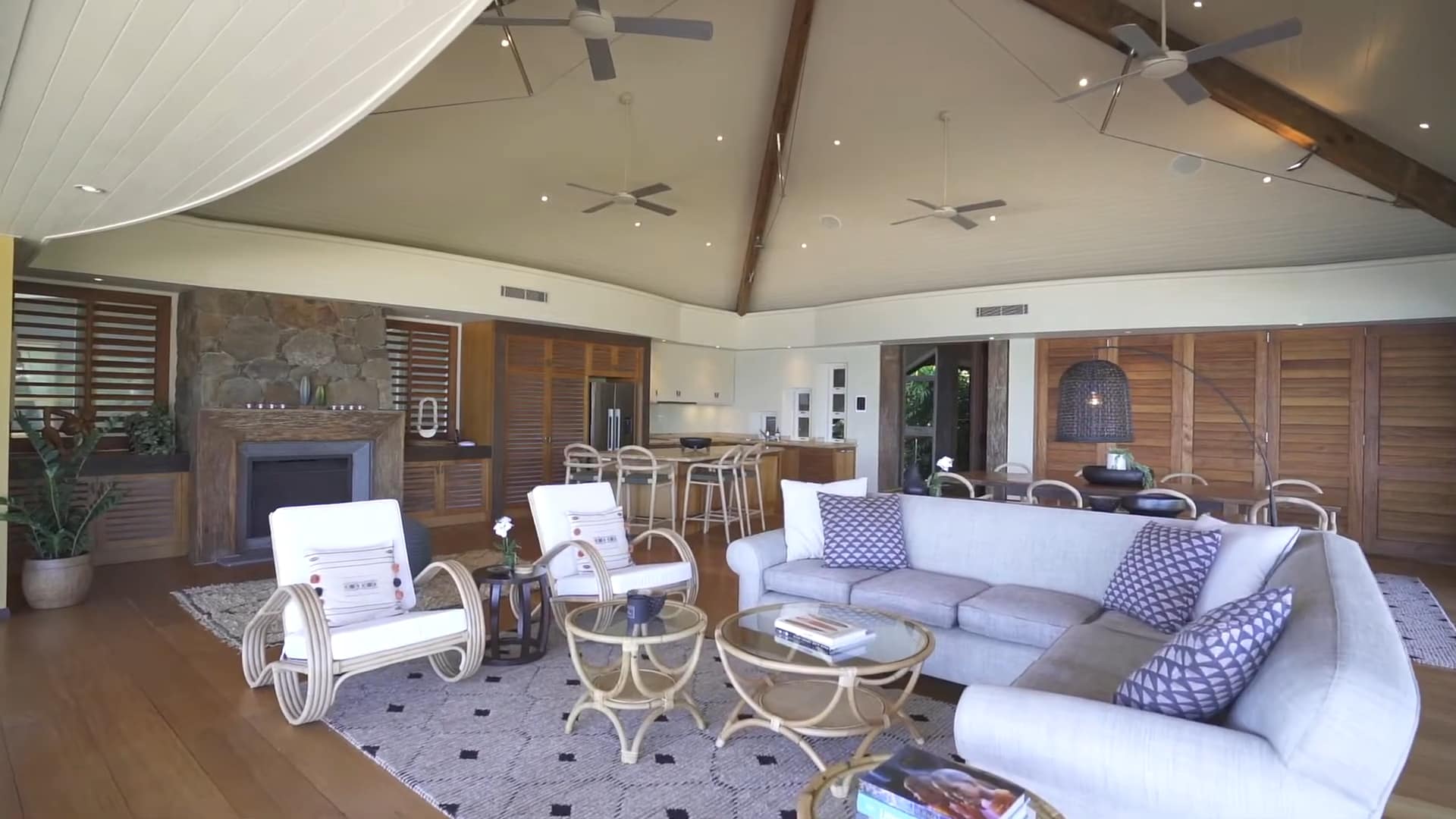 Zac Efron’s Coastal House: A $22 Million Paradise in Bayron Bay