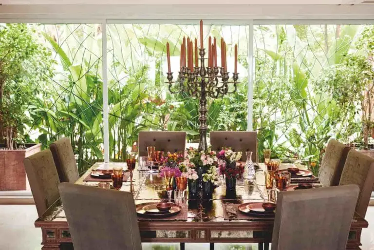 Akshay Kumar's House in Mumbai: A Peek into the Mansion