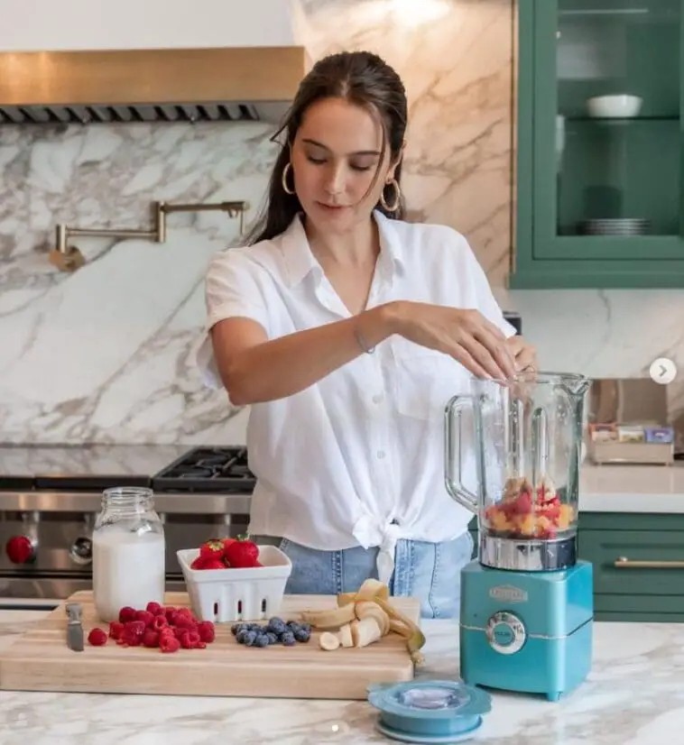 Inside Bruce Willis' $9.8 Million Brentwood Park Home in LA