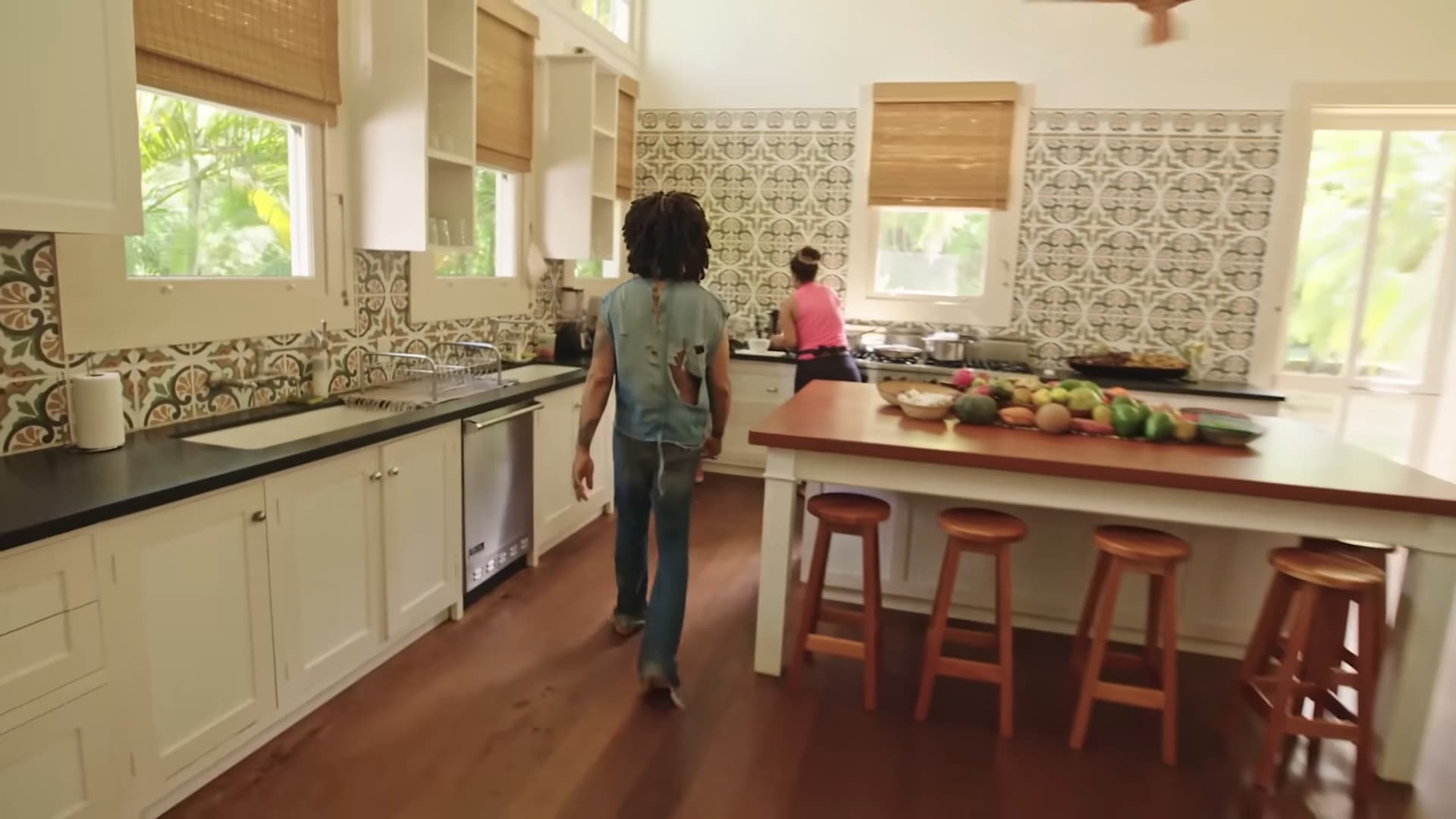 Let's Step Inside Lenny Kravitz's House: Inside His Brazilian Home