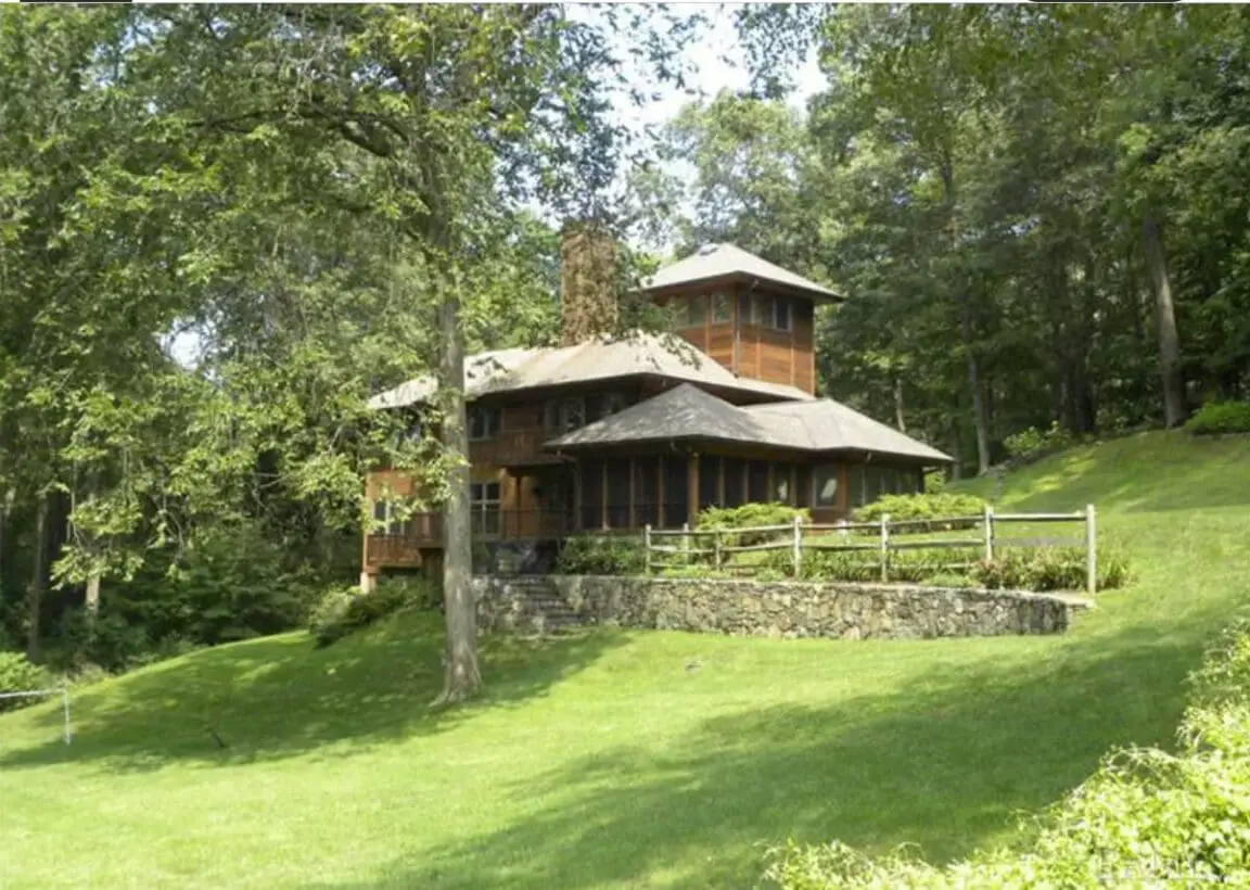 Brendan Fraser's Bedford House Uncovered: Behind Closed Doors