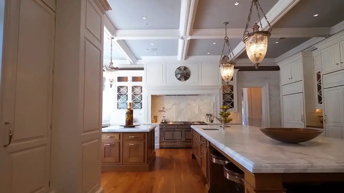 Howard Stern's House Tour: Luxe Living Across America