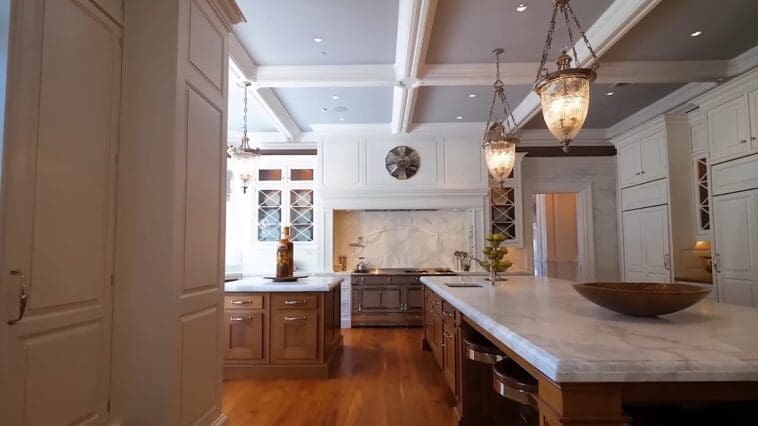 Howard Stern's House Tour: Luxe Living Across America