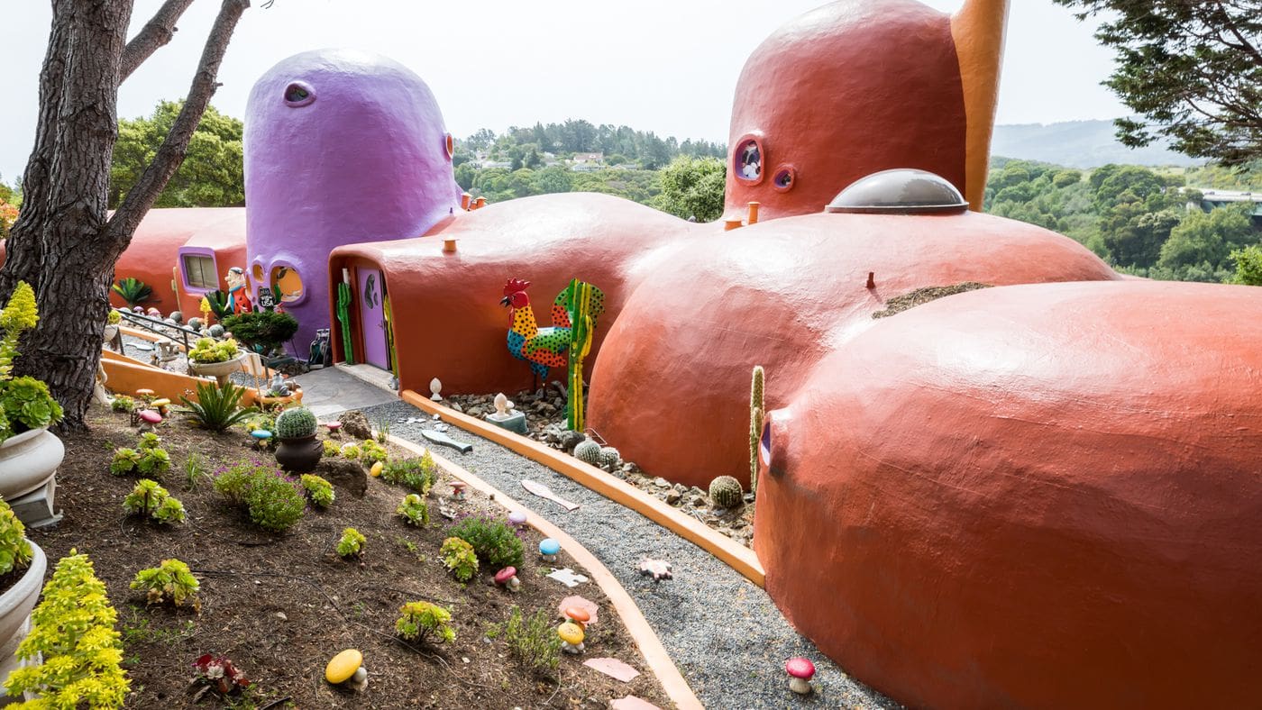Flintstone House Burlingame, Usa
