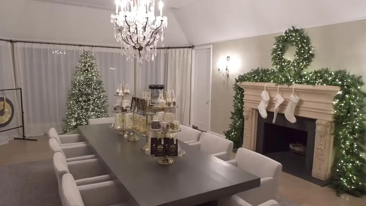 A Peek Inside Heather Dubrow's $25.9 Million Beverly Hills House