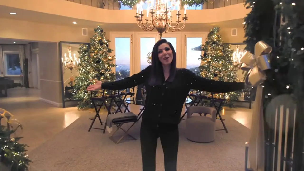 A Peek Inside Heather Dubrow's $25.9 Million Beverly Hills House