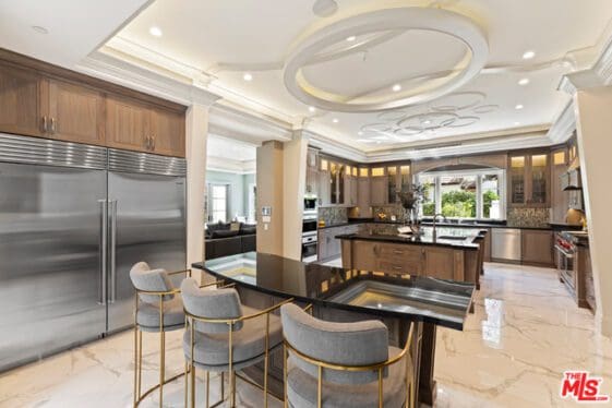 Discovering JoJo Siwa's Home: A $3.4 Million House in Tarzana