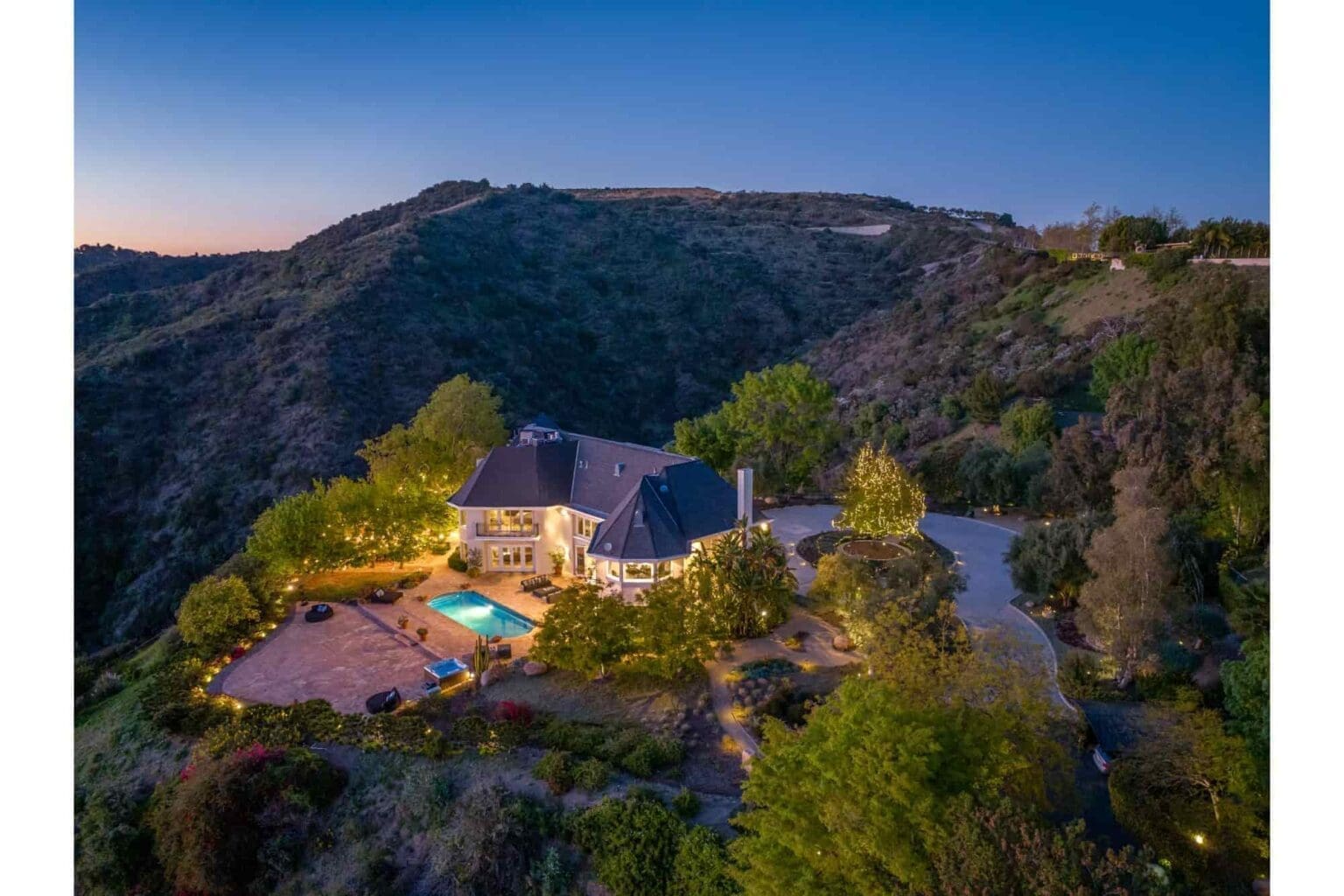 A Peek Inside Heather Dubrow's $25.9 Million Beverly Hills House