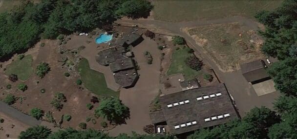 Phil Knight’s Hillsboro House: A Reflection of His Success