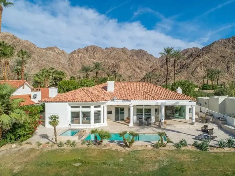 Phil Knight’s Hillsboro House: A Reflection of His Success