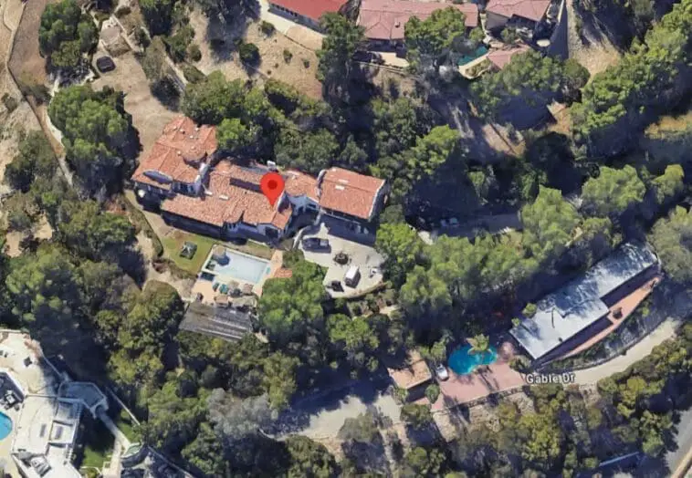 Step Inside Dave Grohl's Los Angeles Estate: A Star's Dream Home
