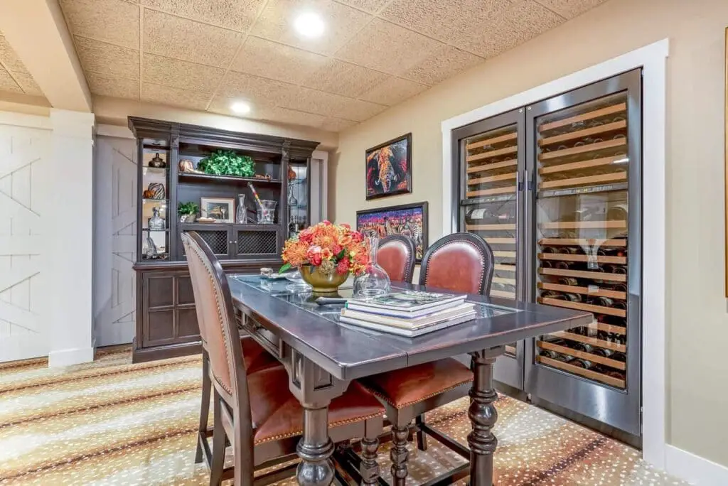 Vivek Ramaswamy’s Ohio House: A Tour of the Billionaire’s House