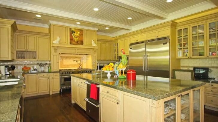 Inside Christian Bale’s Luxurious House in Brentwood Park