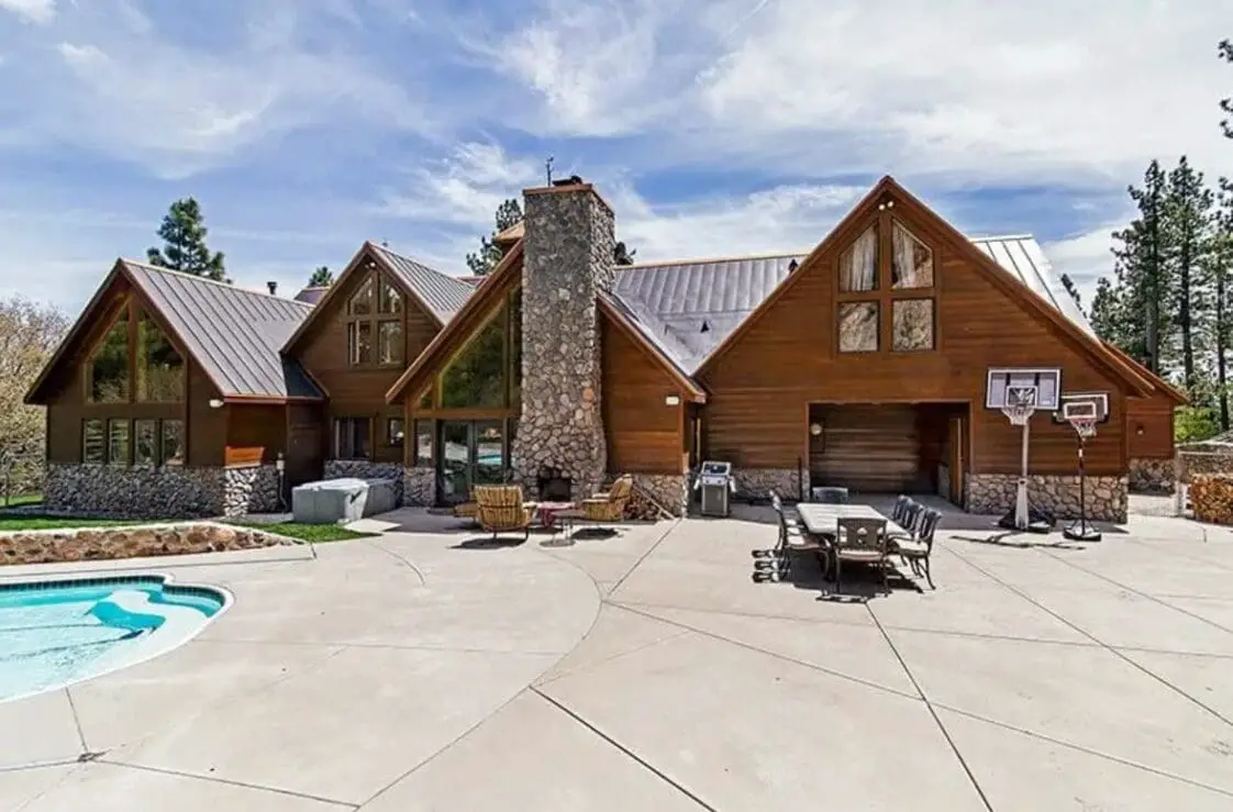 Jeremy Renner’s House: Luxury and Nature in Reno, Nevada
