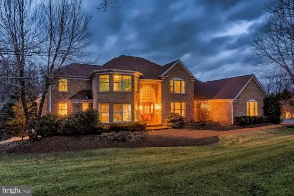 A Peek Inside Lamar Jackson’s $1.3M Estate in Owings Mills
