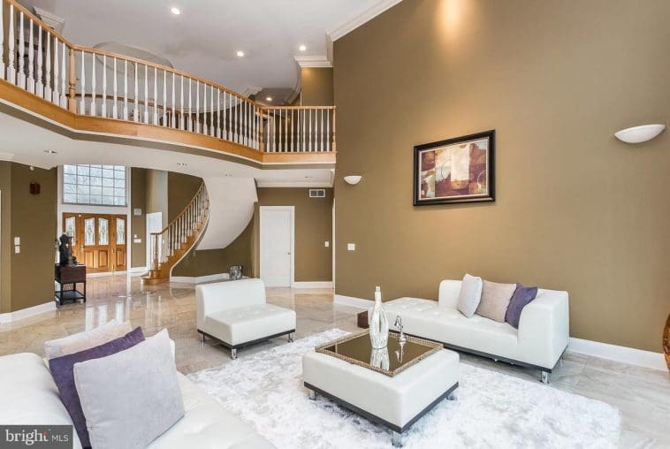 A Peek Inside Lamar Jackson’s $1.3M Estate in Owings Mills