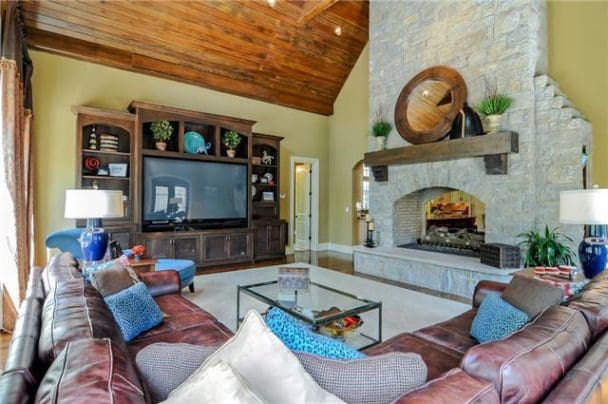 Kirk Herbstreit’s Beautiful $3.3 Million Tennessee Home in Franklin