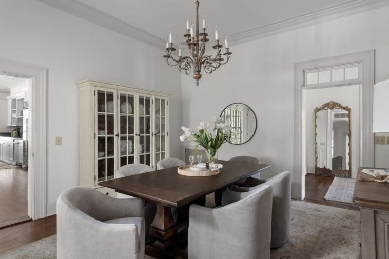 Garth Brooks Sells Brentwood House for $3.34 Million